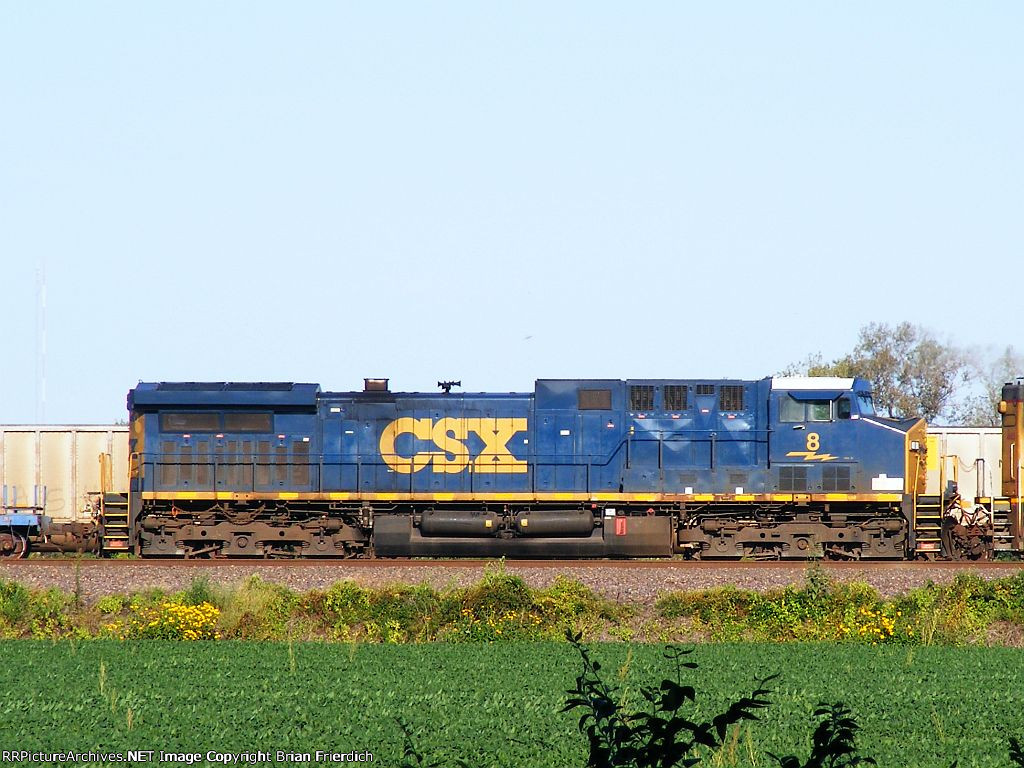 CSXT 8